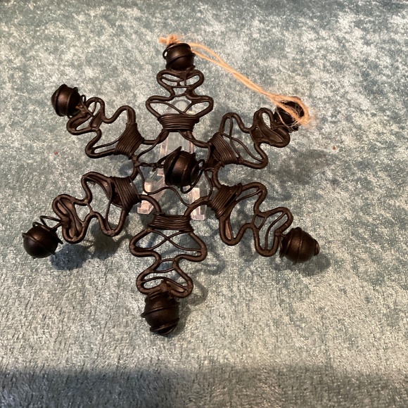 No Brand | Holiday | Vintage Black Twisted Wire Snowflake Ornament ...